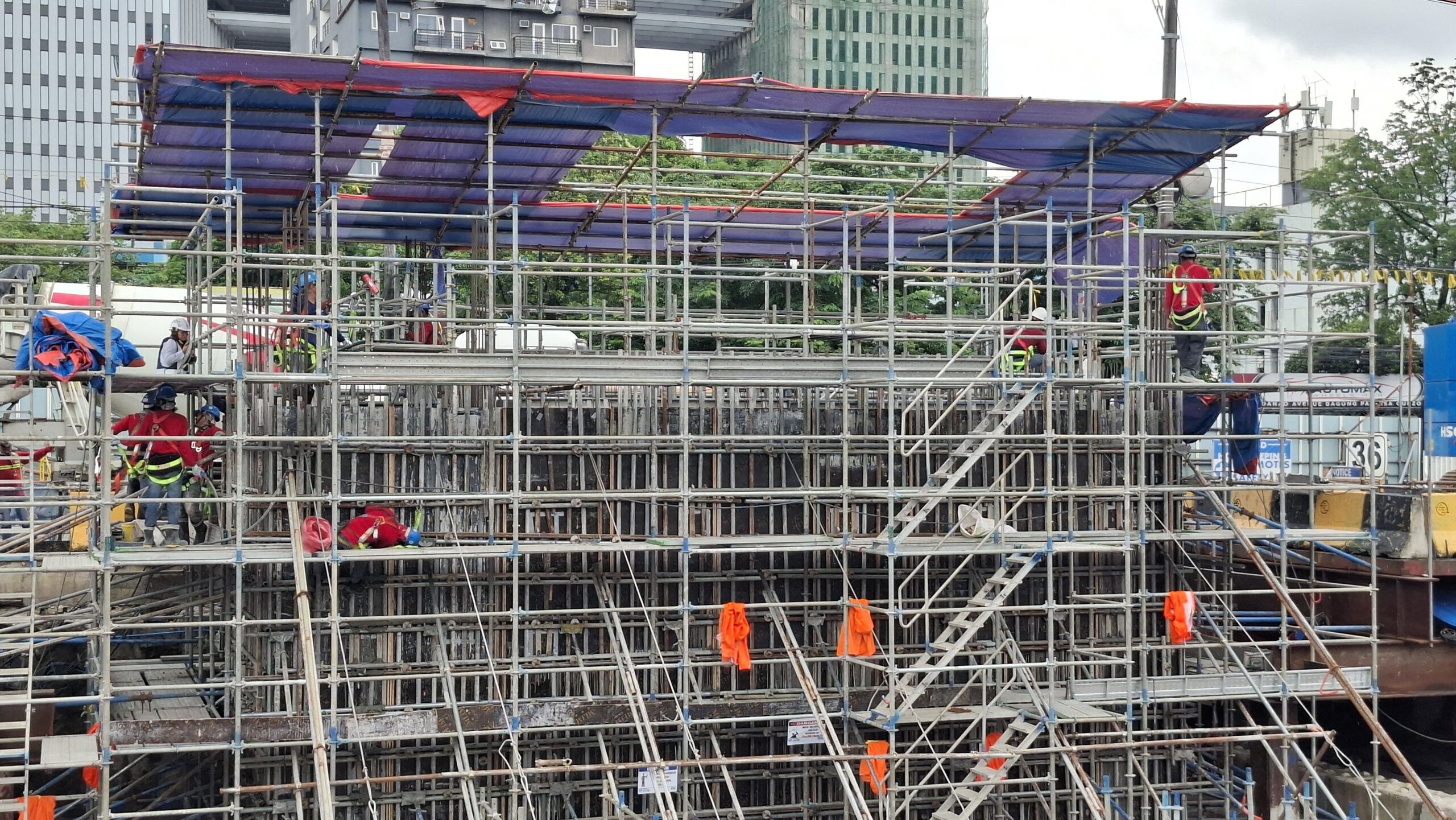 DOTR-METRO MANILA SUBWAY PROJECT NORTH AVENUE STATION - JRBuilders ...