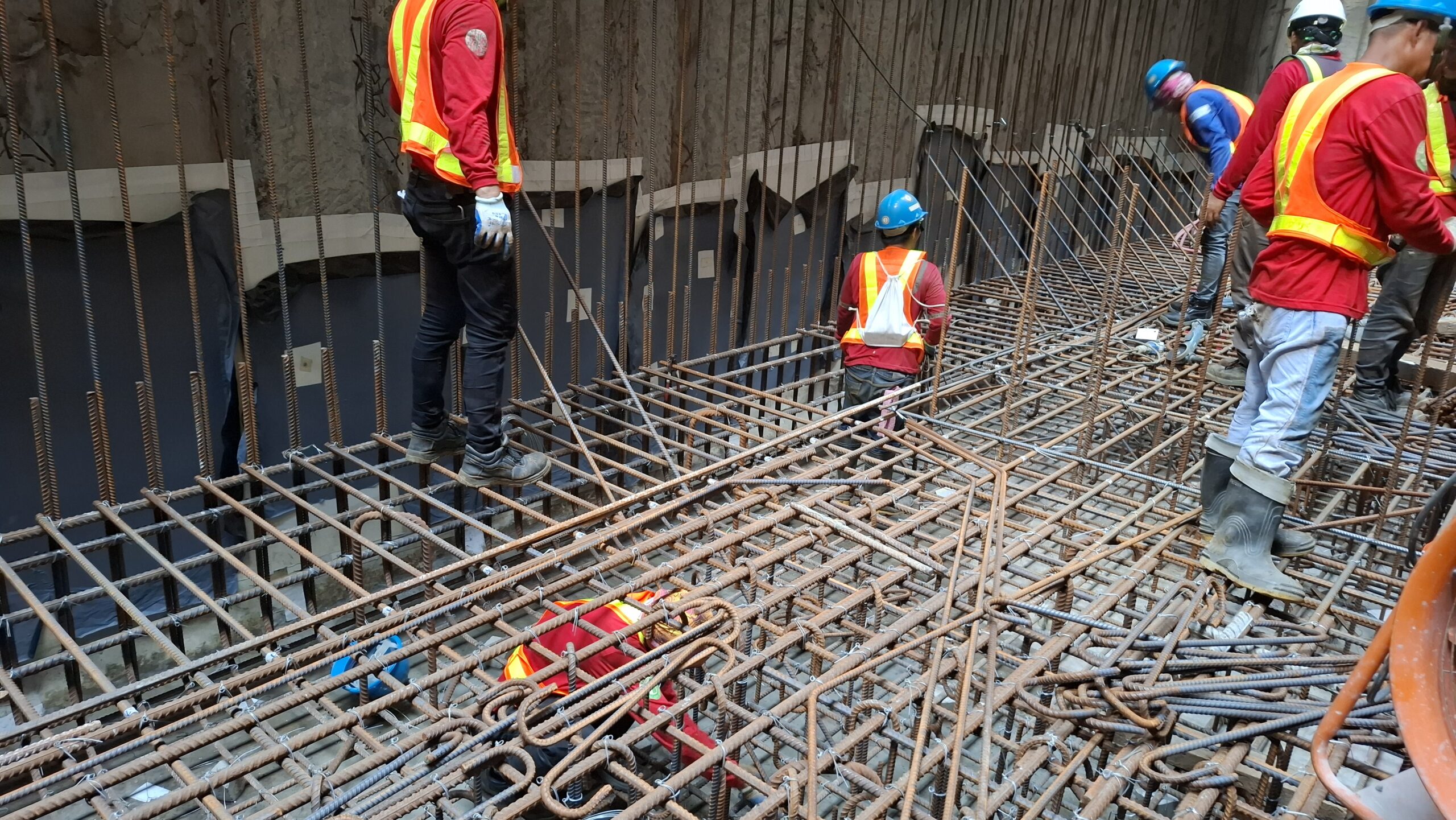DOTR-METRO MANILA SUBWAY PROJECT NORTH AVENUE STATION - JRBuilders ...